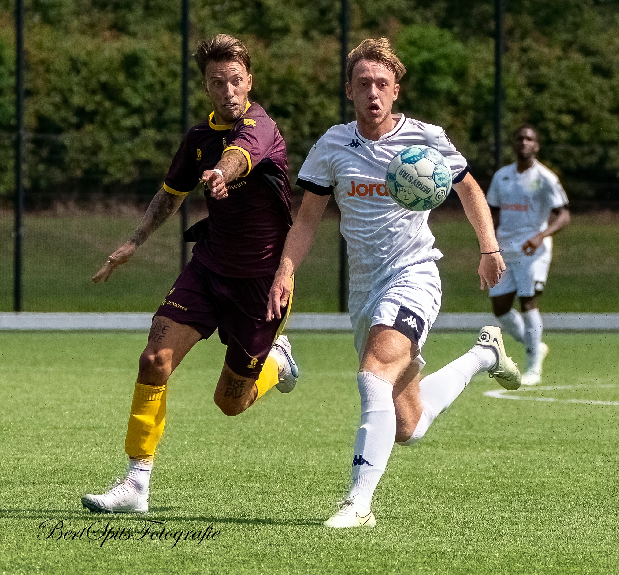 ASWH wint oefenduel bij Halsteren tijdens trainingskamp | ASWH